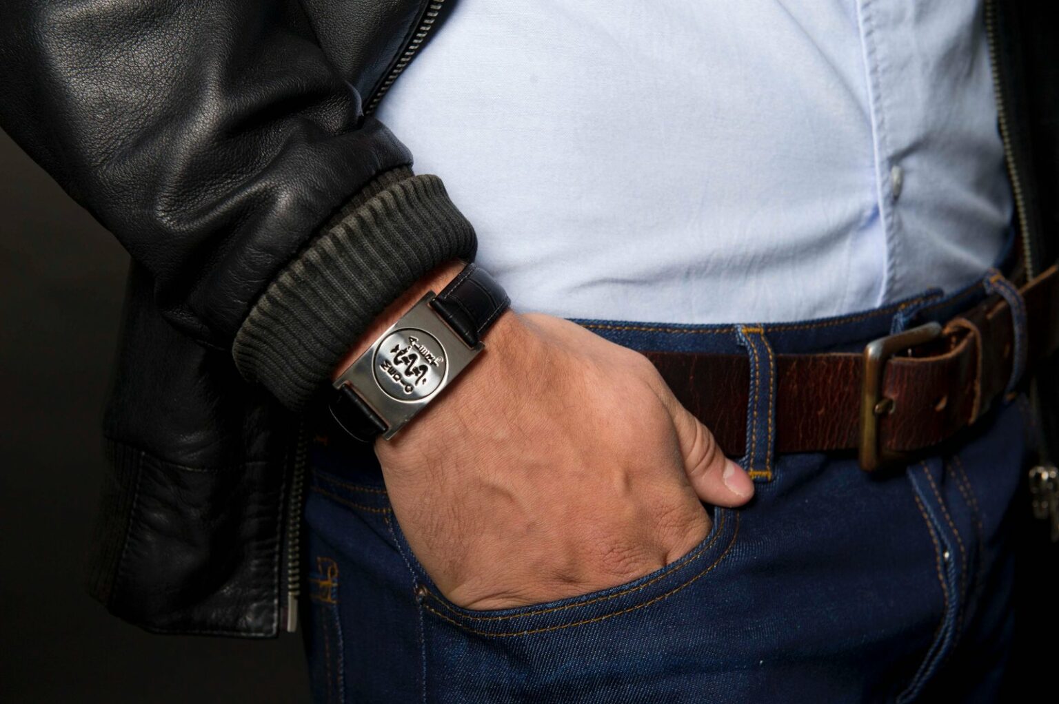 19 Best Men’s Belts for Jeans | All About Jeans